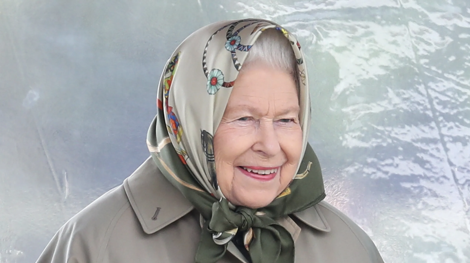 Le festività della regina a Windsor, tra visite (scaglionate) dei ... Le festività della regina a Windsor, tra visite (scaglionate) dei ...